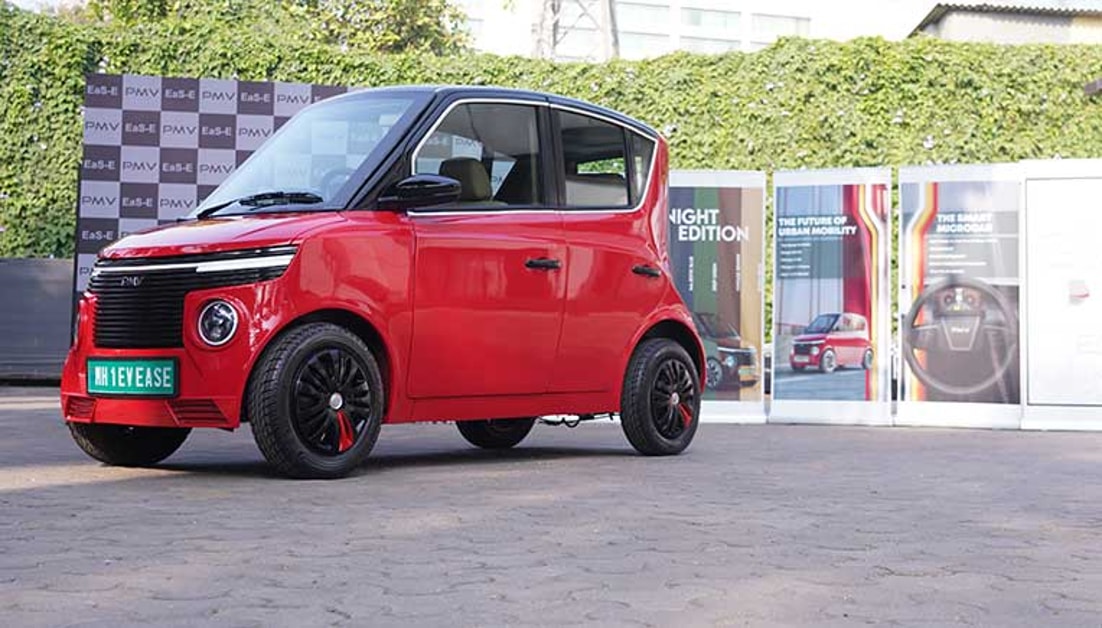 PMV EaS-E Smart Electric Car launched in India at Lowest Price! | DesiDime